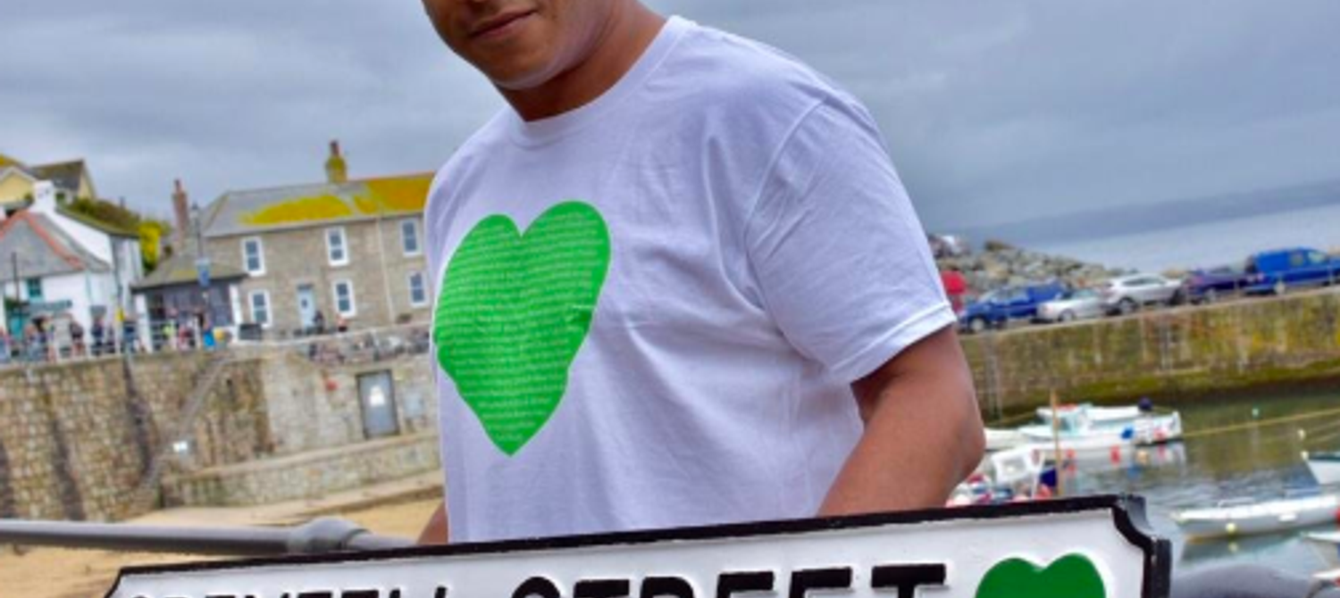 The UK's First Street Sign Honouring the Victims of Grenfell Tower Is ...