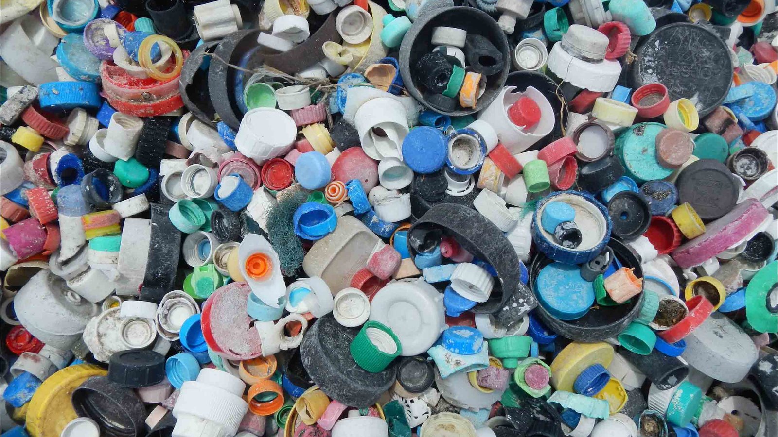 Malaysia Just Sent Tons of Plastic Waste Back to Rich Countries