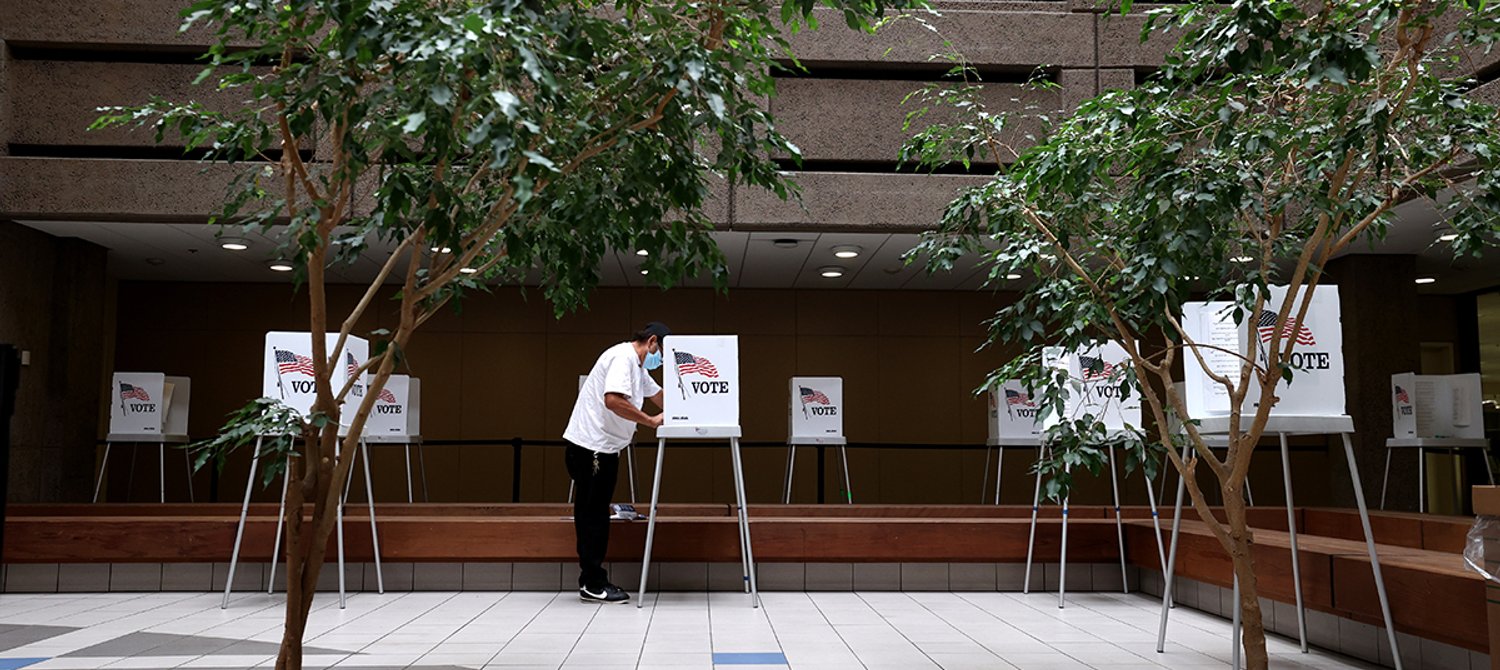 How to Vote Safely in the 2020 US Presidential Election