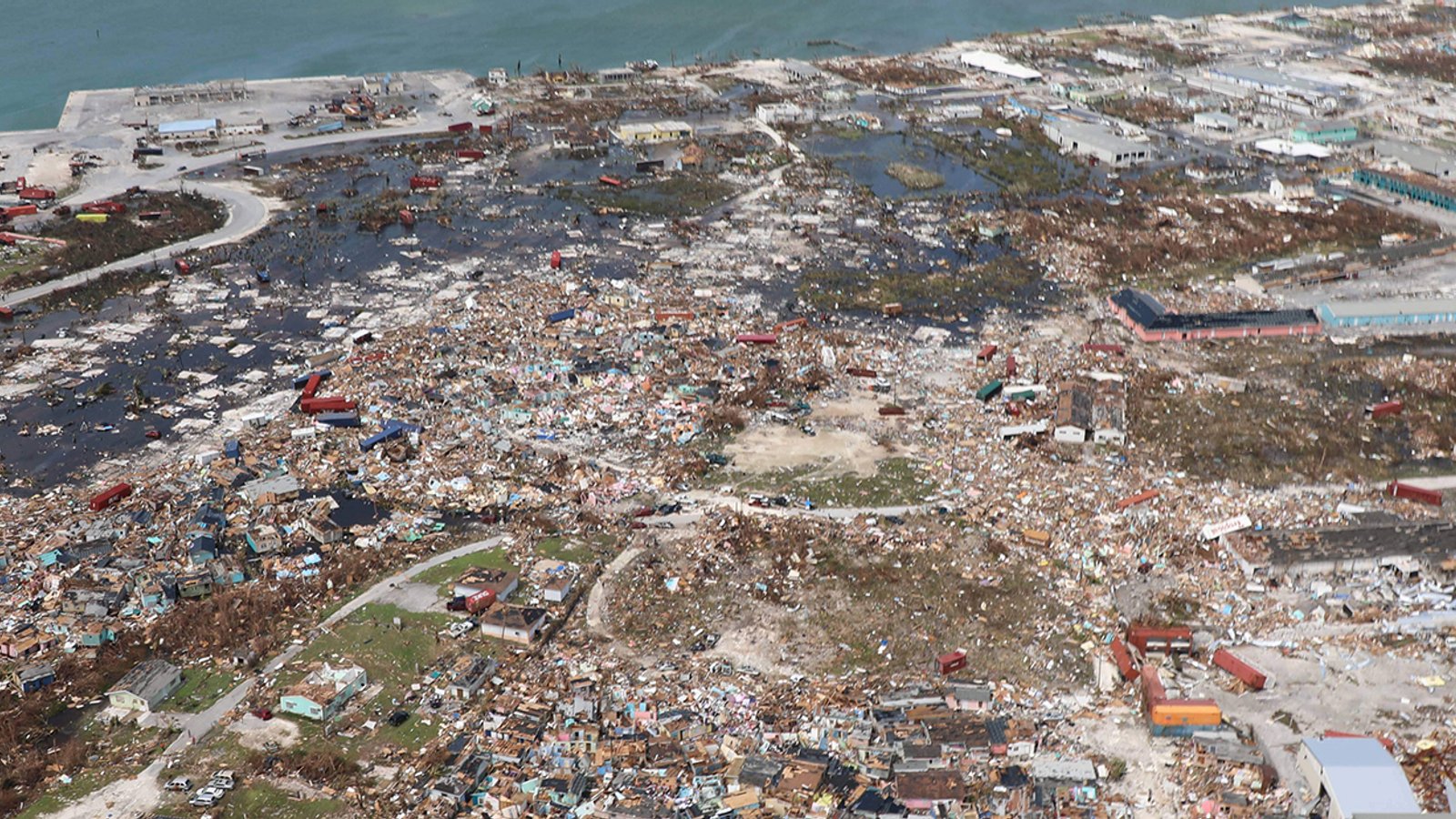 Demonstrations and Destruction: 14 Powerful Pictures of a World in Flux ...