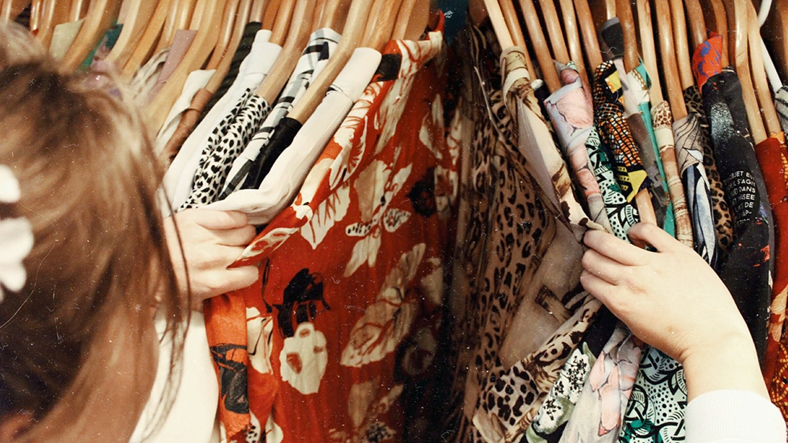 7 moyens durables de lutter contre la fast fashion