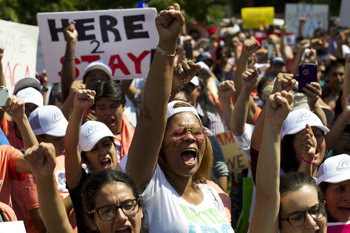 5 Ways Immigration Actually Benefits a Country’s Culture