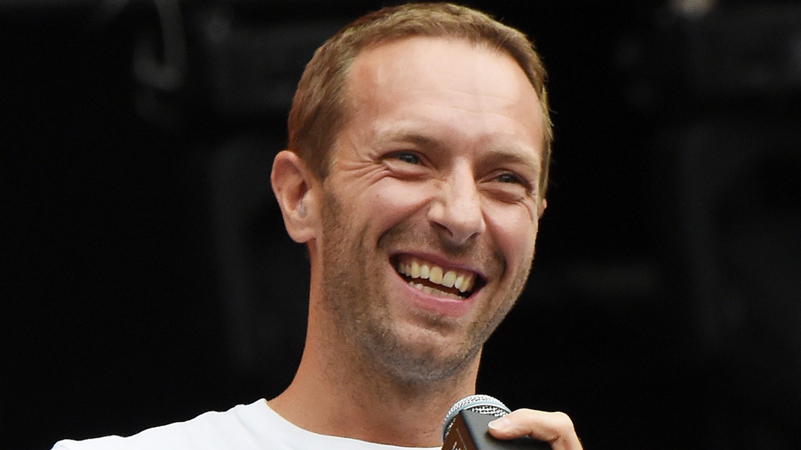 Chris Martin Performs Moving Grand Finale for 'Together At Home' Series
