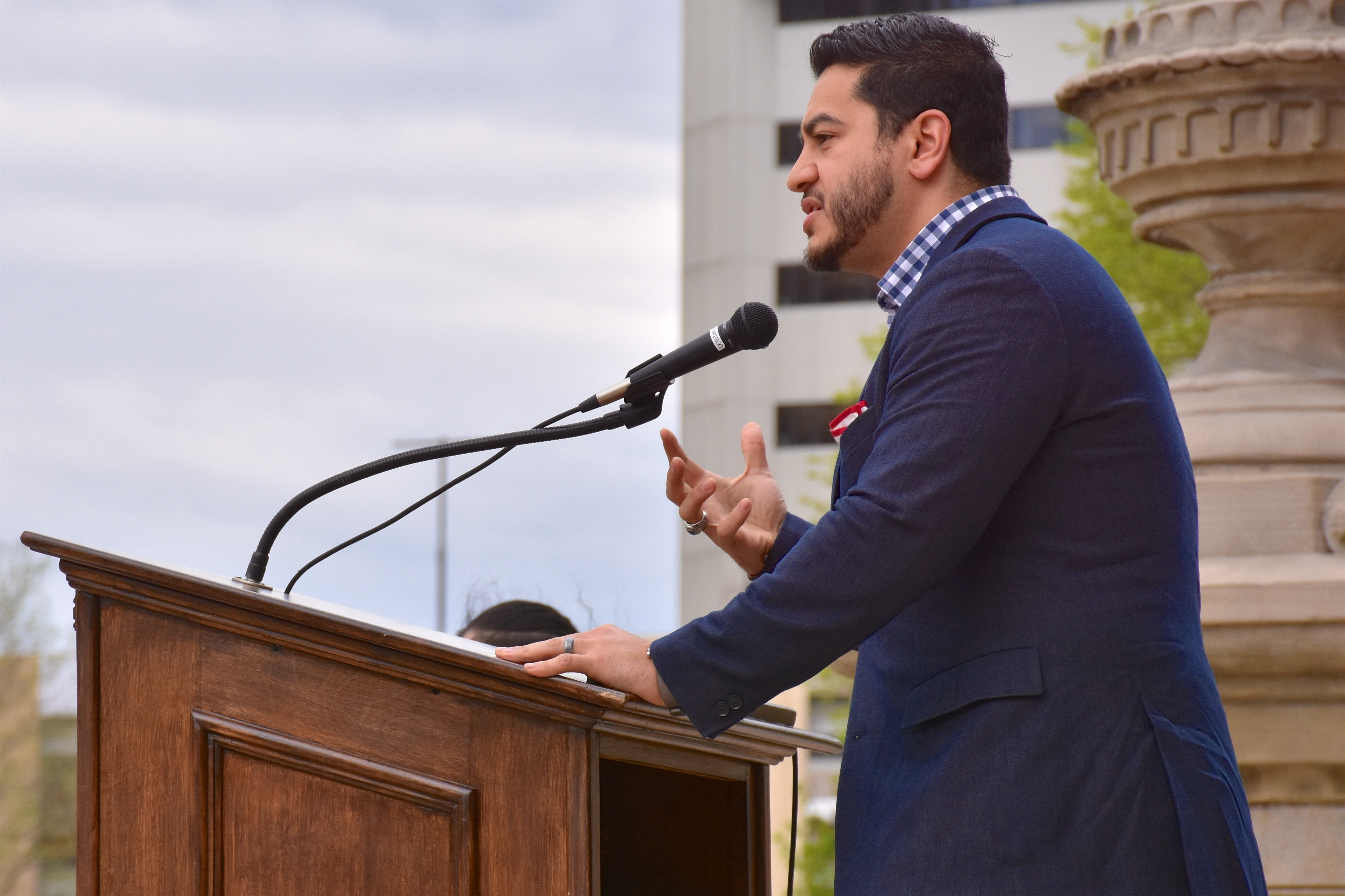 5 Ways Immigration Actually Benefits a Country’s Culture