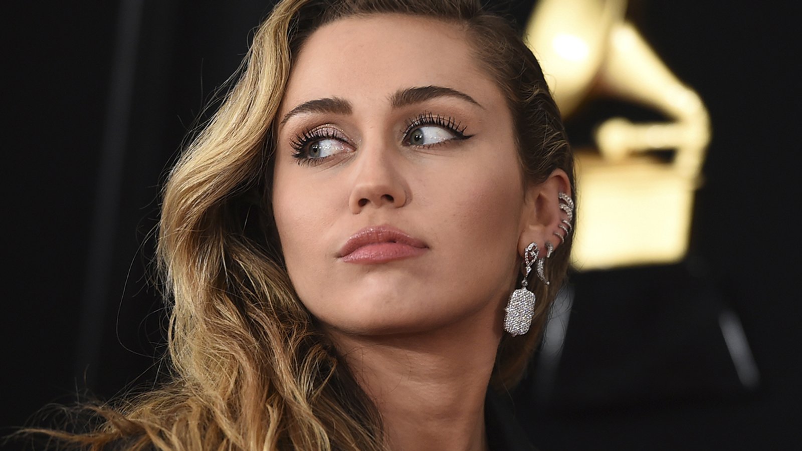 Miley Cyrus Says We Need to Treat Women and the Planet Better