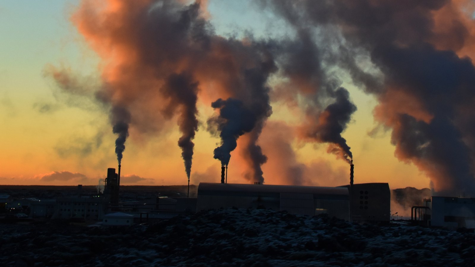Fossil Fuels Are Still Destroying the Planet, but This Treaty Aims to ...