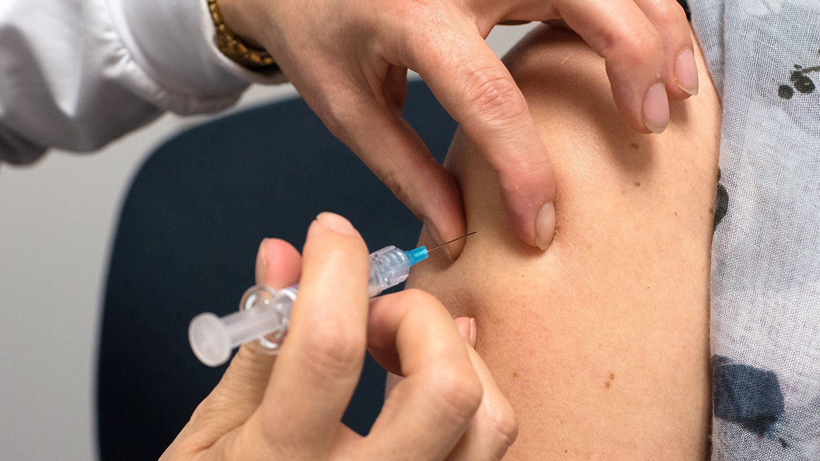 10 Pro-Vaccine Social Media Posts That Will Brighten Your Day