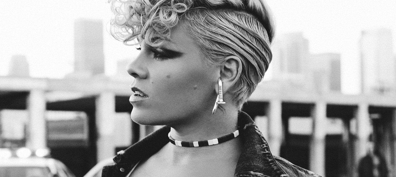 Pink Full Tour